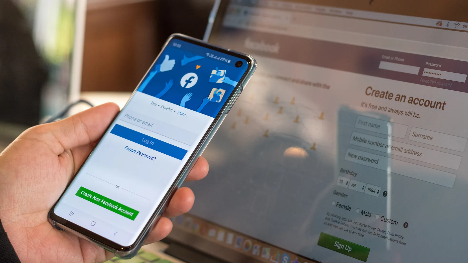 Facebook Sponsored Posts – Intro and How to Use Them